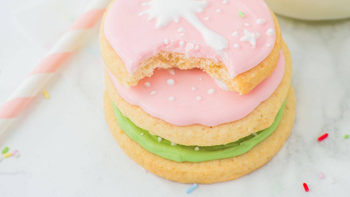 Wicked (The Movie) Themed Birthday Cookies - Bake Me a Cookie